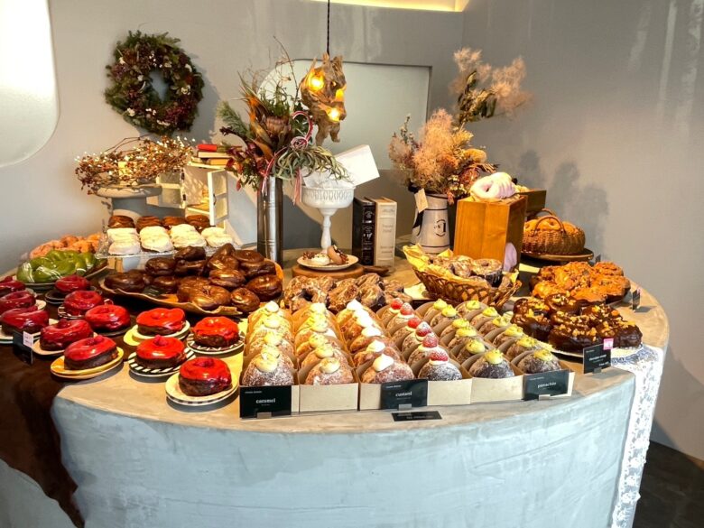 【菊陽町】開店後数時間で完売する究極のドーナツ！「CHAMELEÓN donuts（カメレオンドーナツ）」の感動が忘れられない | 肥後 ...