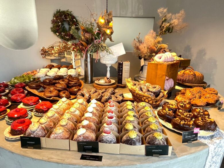 【菊陽町】開店後数時間で完売する究極のドーナツ！「CHAMELEÓN donuts（カメレオンドーナツ）」の感動が忘れられない | 肥後 ...
